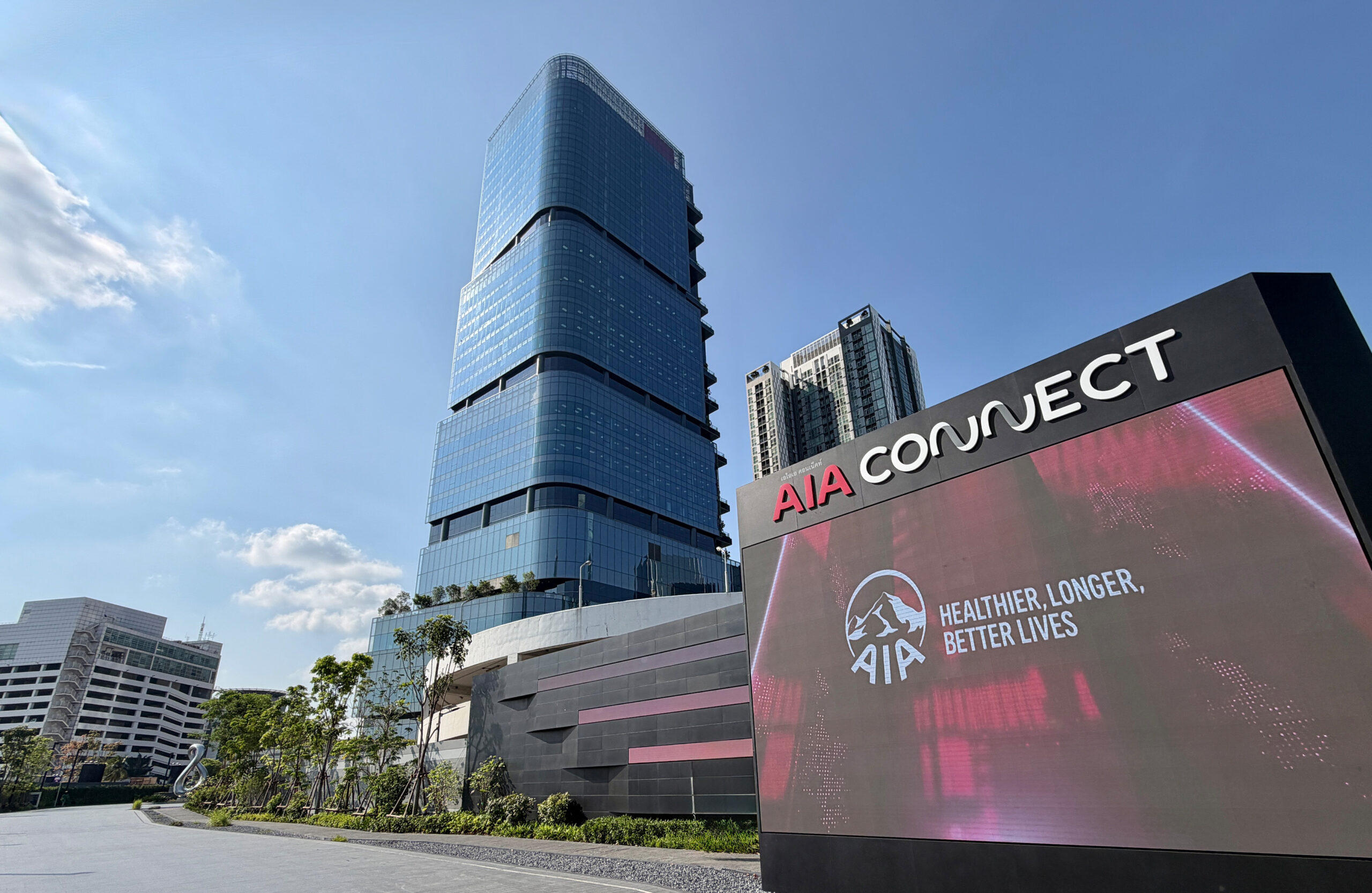 AIA Connect - Grade A Office For Rent in Ratchada BangkokOSBKK – Office ...